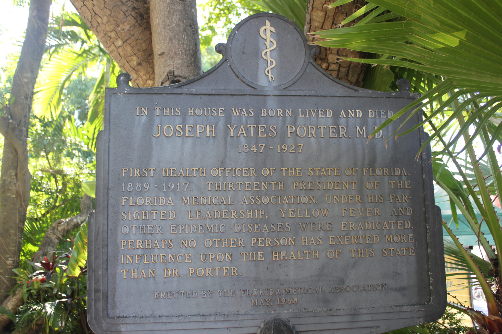 Dr. Joseph Yates Porter House - Historic Walking Tour - Fun in Key West