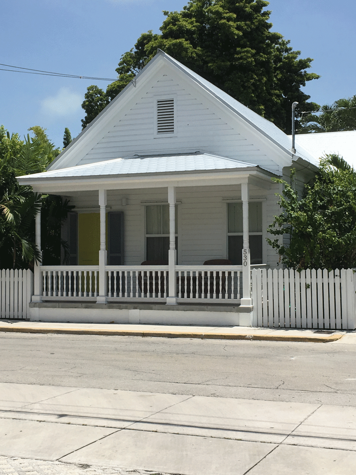 Gatoville - Historic Walking Tour - Fun in Key West