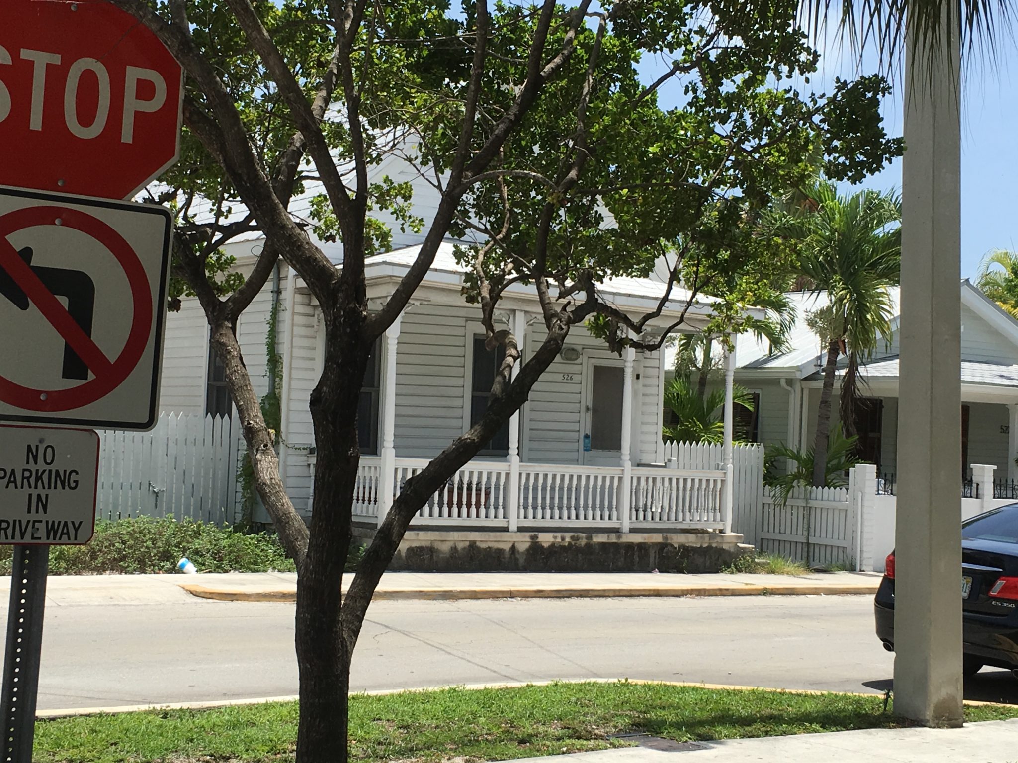 Gatoville - Historic Walking Tour - Fun in Key West